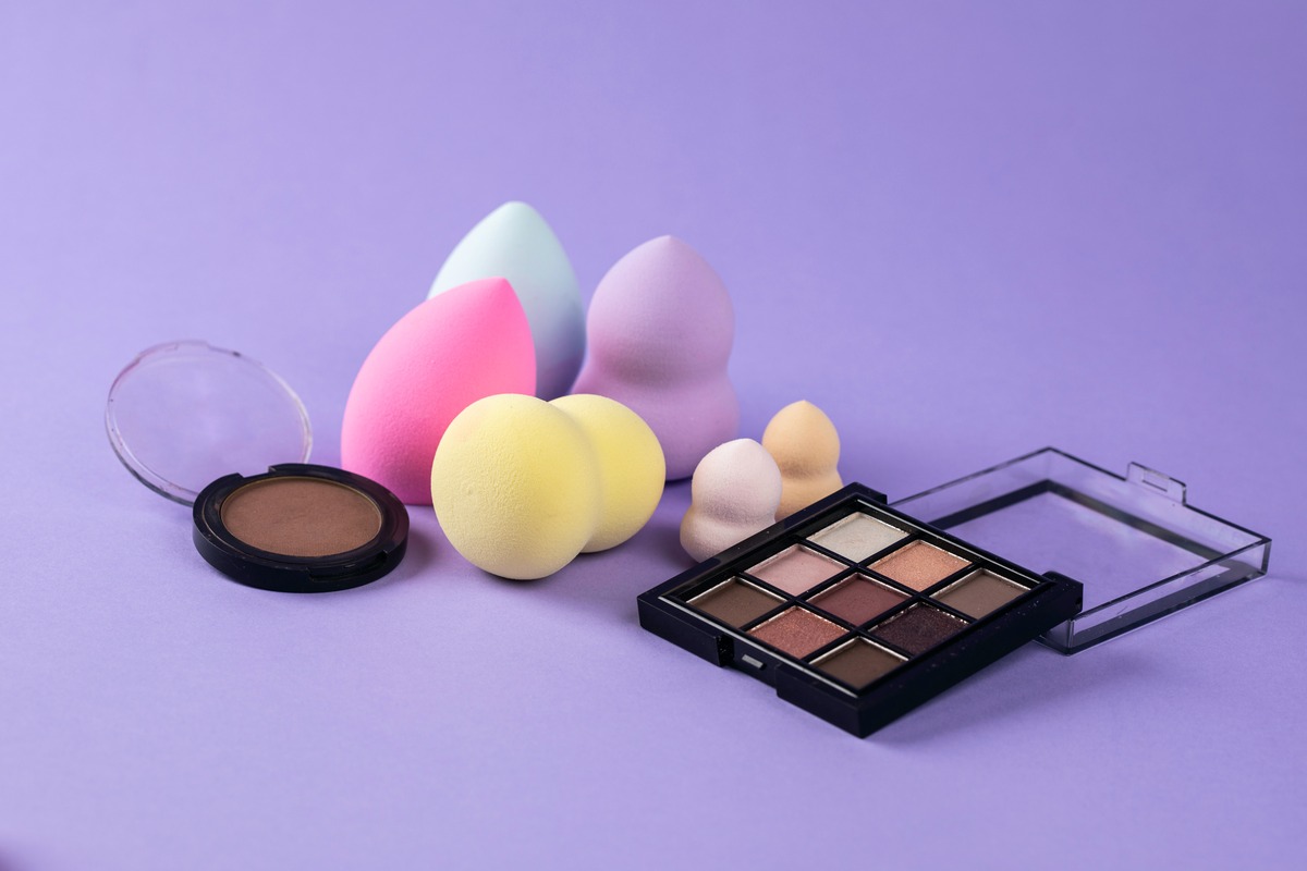 Estee Lauder Companies Inc. overview - Comashal